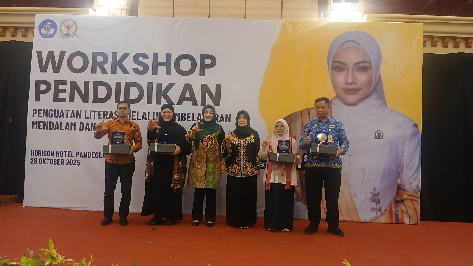 Workshop Pendidikan Penguatan Literasi: Dorong Pembelajaran Mendalam ...